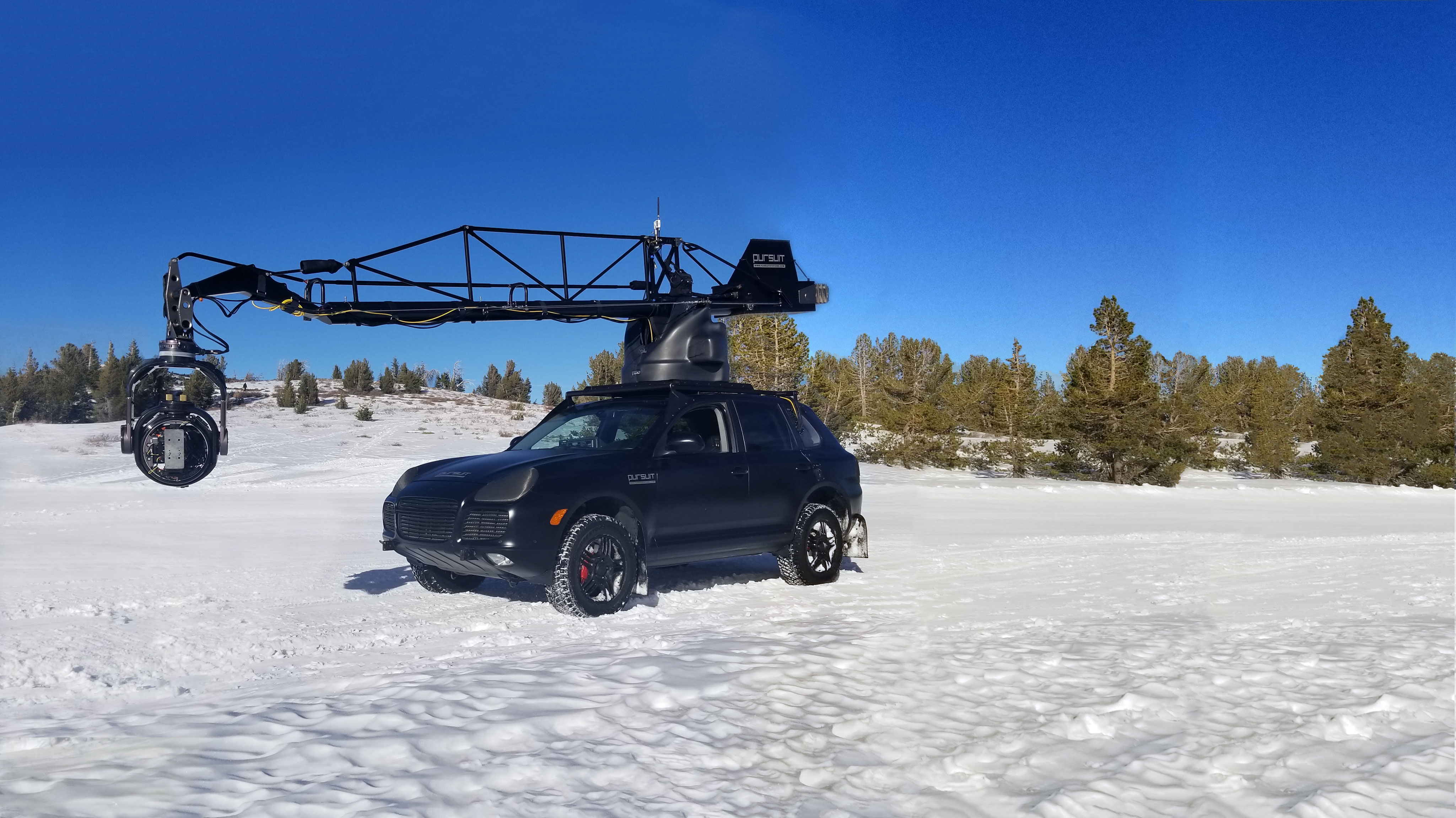 Standard Pursuit Crane – Pursuit Systems